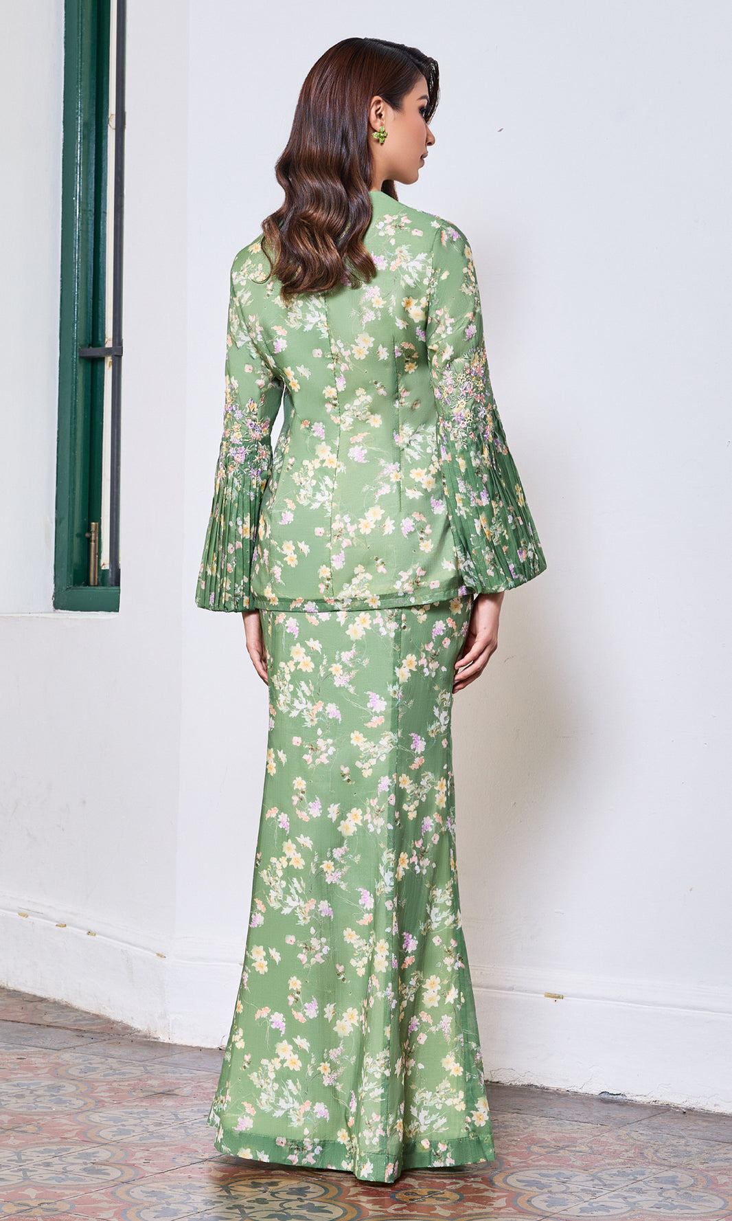 WANZAR - Elegant Fashion | Bridal, Raya & Office Wear